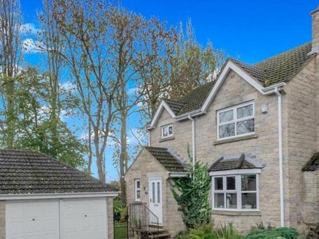 4 Bedroom Detached House For Sale In Birstall