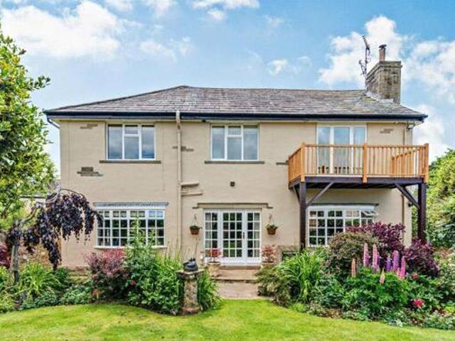 4 Bedroom Detached House For Sale In Bishop Monkton, Harrogate