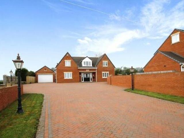 4 Bedroom Detached House For Sale In Bishop Auckland, Durham