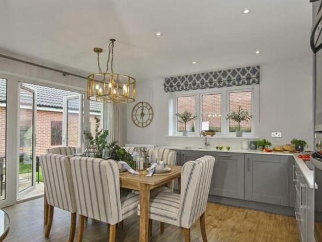 4 Bedroom Detached House For Sale In Bishops Stortford, Hertfordshire
