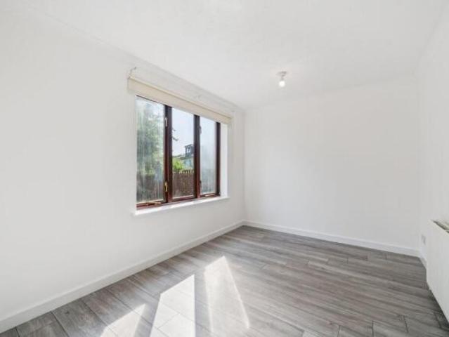 4 bedroom detached house for sale in Bishopsgate Gardens, Bishopbriggs, Glasgow, G21