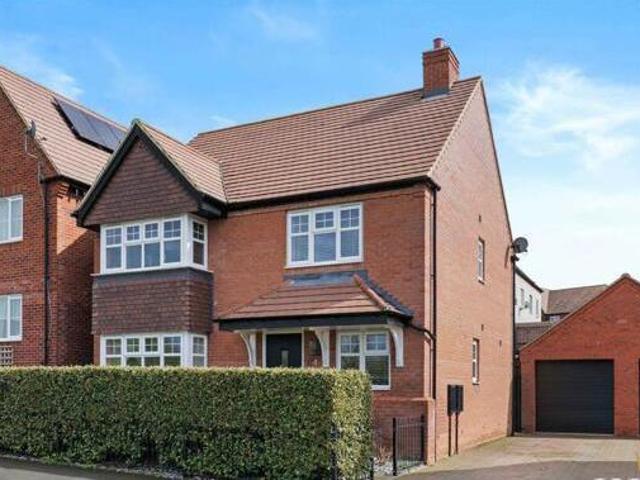 4 Bedroom Detached House For Sale In Bishopton