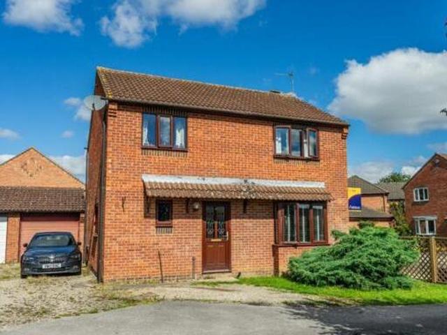 4 Bedroom Detached House For Sale In Bishopthorpe