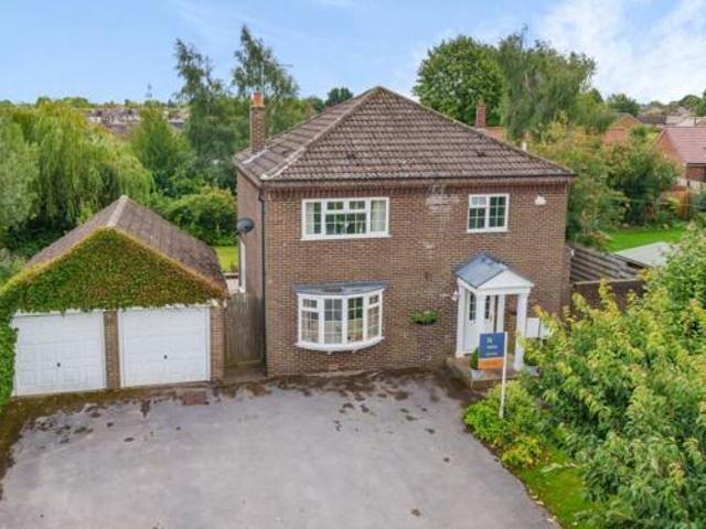 4 Bedroom Detached House For Sale In Bishopthorpe