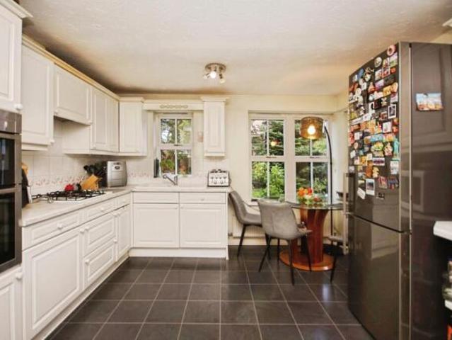 4 bedroom detached house for sale in Bissex Mead, Emersons Green, Bristol, BS16
