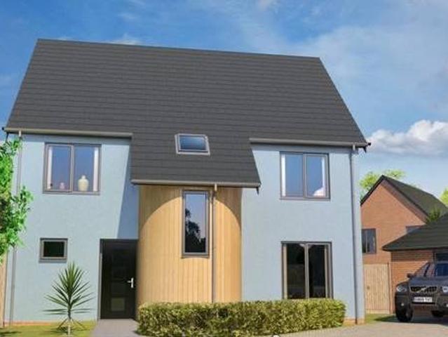 4 bedroom detached house for sale in Blue Boar Lane Sprowston Norwich NR7 NR7