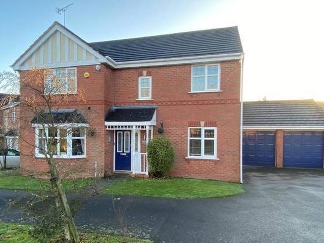 4 bedroom detached house for sale in Bluebell Drive Bedworth CV12