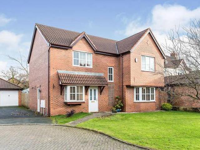 4 bedroom detached house for sale in Bluebell Way Bamber Bridge Preston PR5
