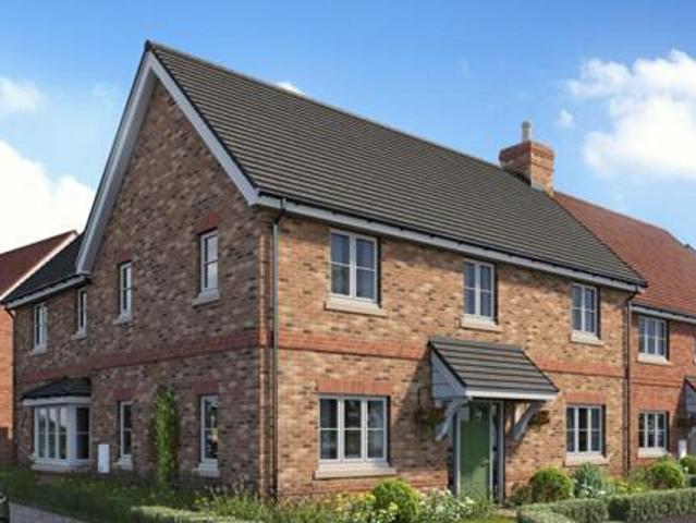 4 Bedroom Detached House For Sale In Blunham, Bedford