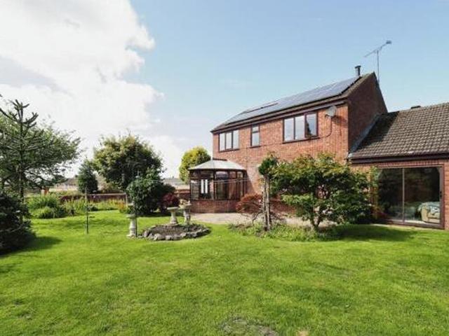 4 Bedroom Detached House For Sale In Blackwell