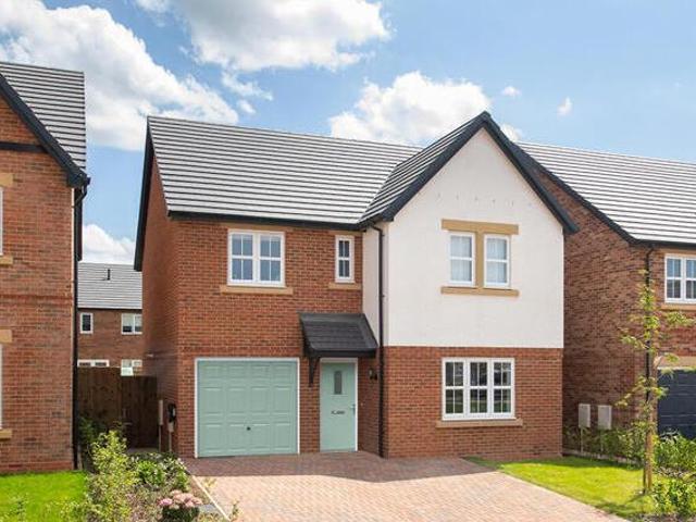4 Bedroom Detached House For Sale In Blackburn, Lancashire