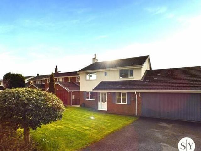 4 Bedroom Detached House For Sale In Blackburn