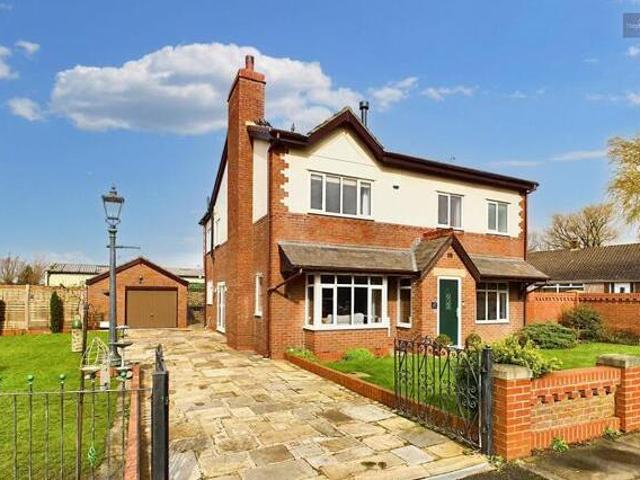 4 Bedroom Detached House For Sale In Blackpool