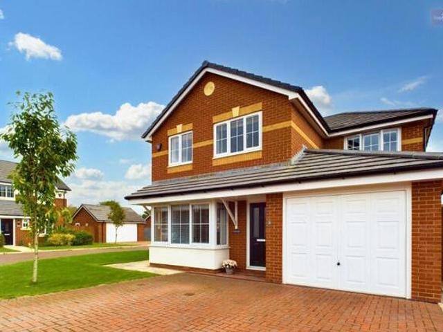 4 Bedroom Detached House For Sale In Blackpool