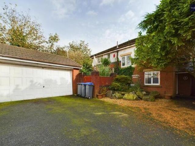 4 Bedroom Detached House For Sale In Blackpool