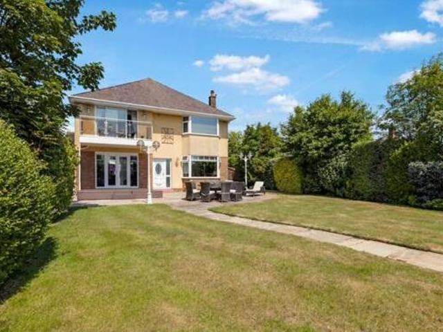 4 Bedroom Detached House For Sale In Blackpool