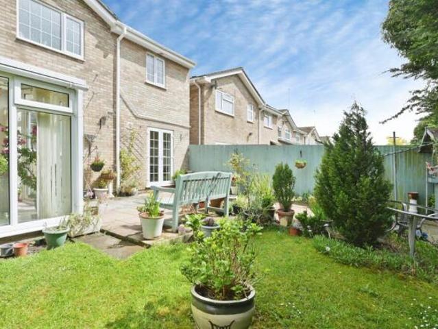 4 bedroom detached house for sale in Blandford Gardens, Peterborough, PE1