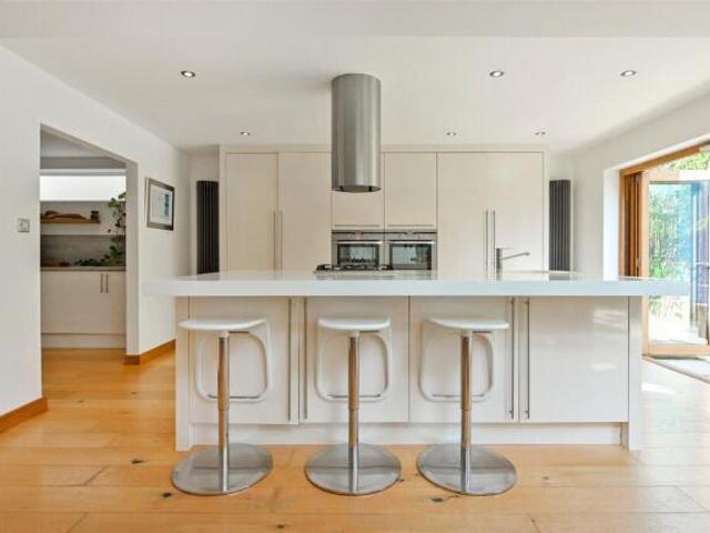 4 bedroom detached house for sale in Blenheim Drive, Oxford, Oxfordshire, OX2