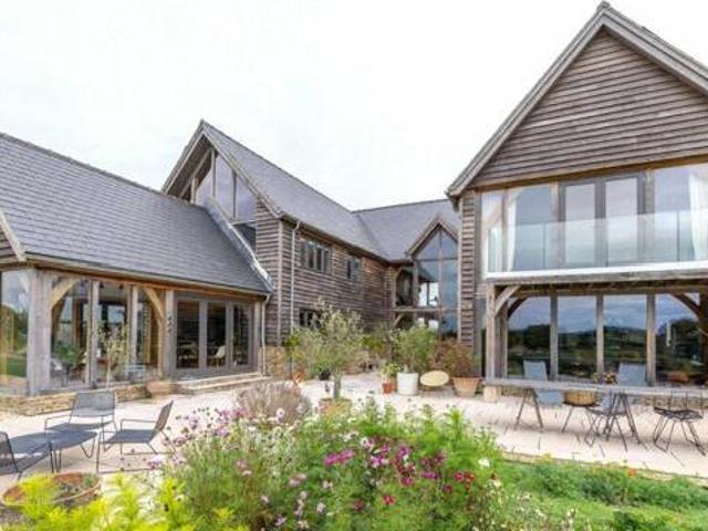 4 Bedroom Detached House For Sale In Bruton, Somerset