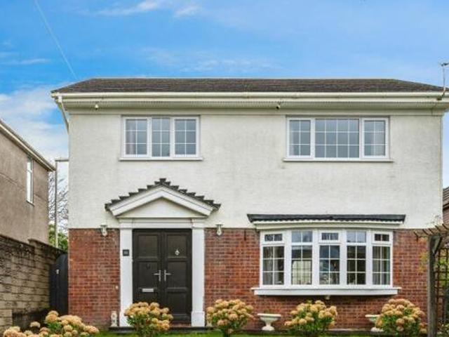4 Bedroom Detached House For Sale In Bryncoch