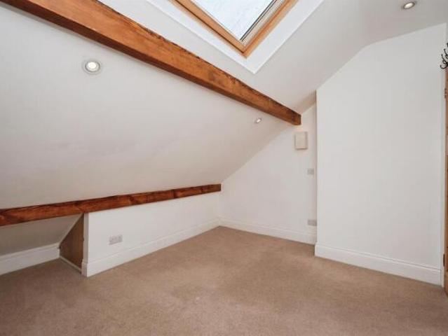 4 bedroom detached house for sale in Bradford Road, Huddersfield, HD2