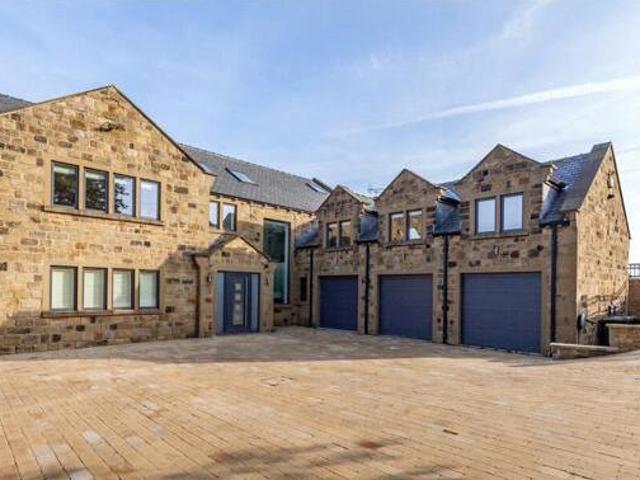 4 Bedroom Detached House For Sale In Bradford, West Yorkshire