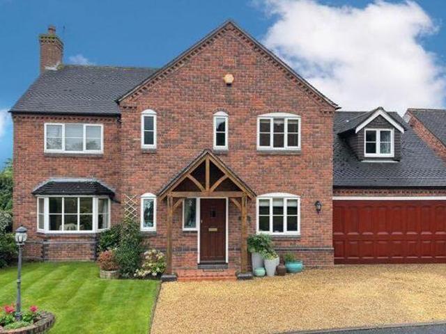 4 Bedroom Detached House For Sale In Bradley