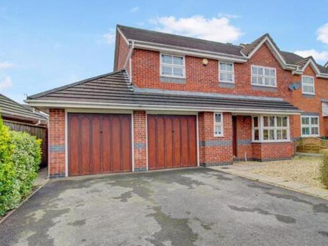 4 Bedroom Detached House For Sale In Bradley Stoke