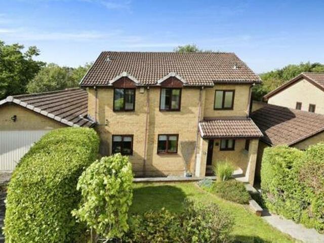 4 Bedroom Detached House For Sale In Bradway, Sheffield