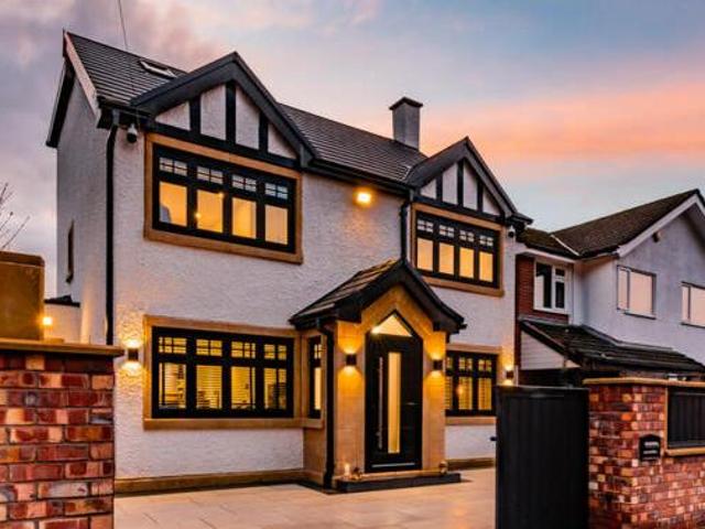 4 Bedroom Detached House For Sale In Bramhall