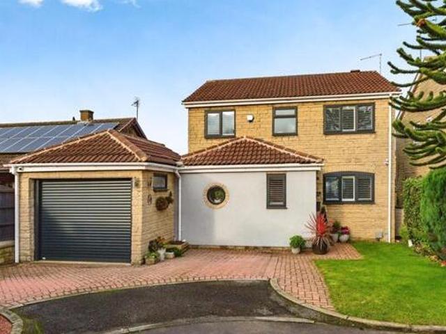 4 Bedroom Detached House For Sale In Bramley