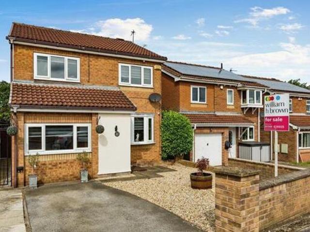 4 Bedroom Detached House For Sale In Bramley