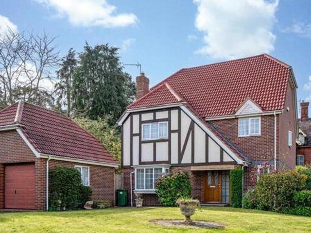 4 Bedroom Detached House For Sale In Brampton