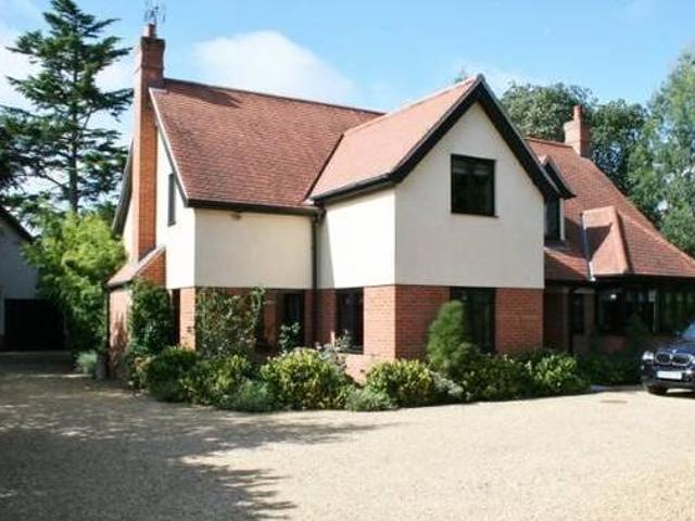 4 bedroom detached house for sale in Branksome Road Norwich Norfolk NR4 NR4