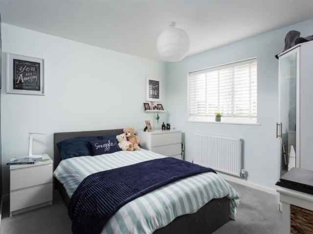 4 bedroom detached house for sale in Bransholme Drive, York, YO30