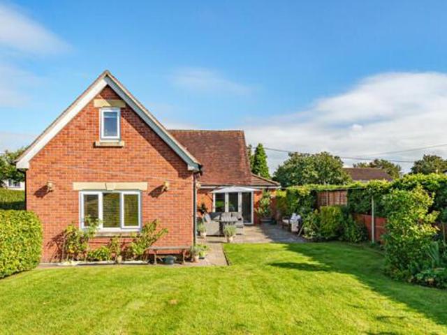 4 Bedroom Detached House For Sale In Bratton