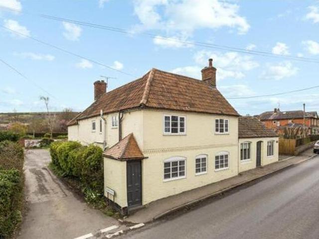 4 Bedroom Detached House For Sale In Bratton, Westbury