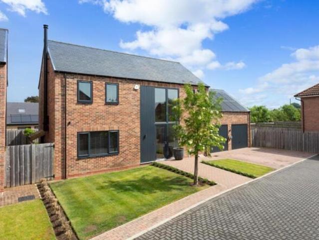 4 bedroom detached house for sale in Brecks Court, Huntington, York, YO32