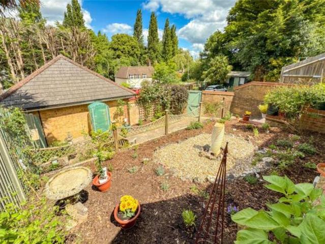 4 bedroom detached house for sale in Brightview Close, Bricket Wood, St. Albans, Hertfordshire, AL2