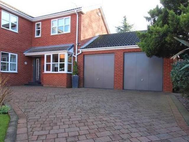 4 bedroom detached house for sale in Bridge Court Normanby TS6