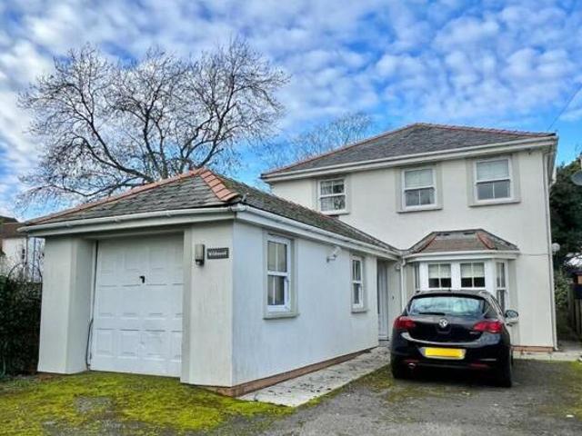 4 Bedroom Detached House For Sale In Bridgend County Borough, Bridgend Borough