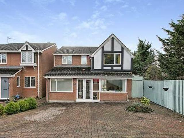 4 bedroom detached house for sale in Brins Close Stoke Gifford Bristol BS34