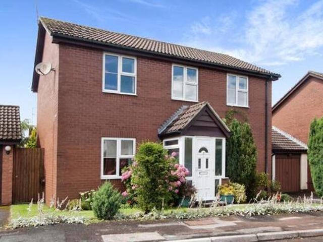4 Bedroom Detached House For Sale In Bristol, Gloucestershire