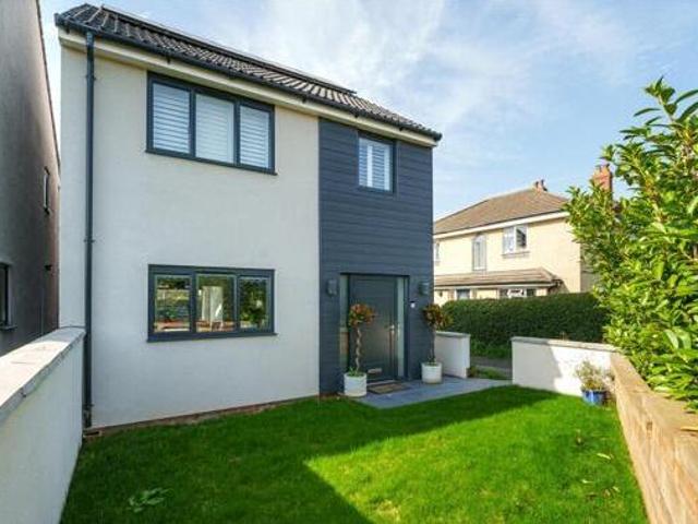 4 Bedroom Detached House For Sale In Bristol, Gloucestershire