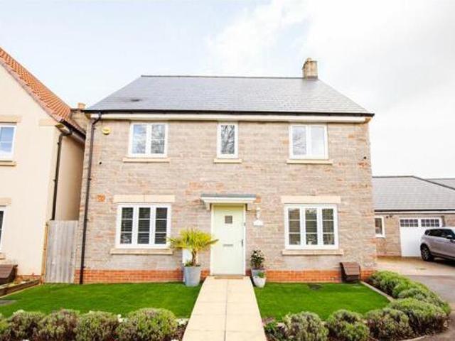4 Bedroom Detached House For Sale In Bristol, Gloucestershire