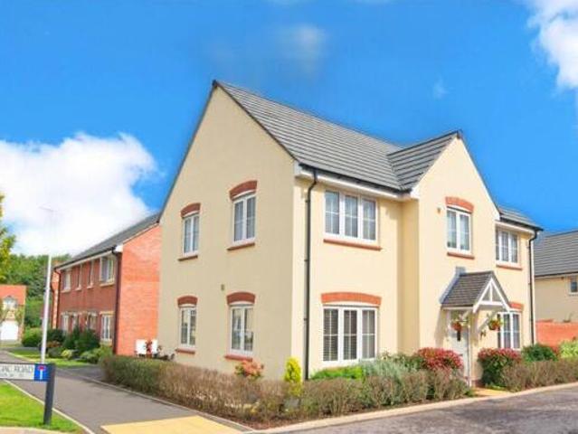 4 Bedroom Detached House For Sale In Bristol, Somerset