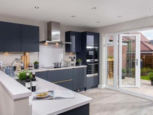 4 Bedroom Detached House For Sale In Bristol, South Gloucestershire