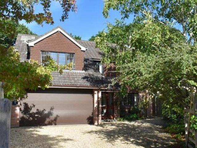 4 Bedroom Detached House For Sale In Brockenhurst