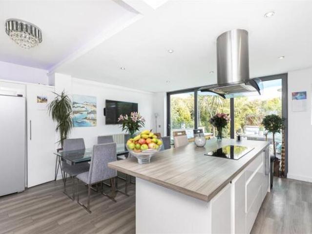 4 bedroom detached house for sale in Broadway Lane, Bournemouth, BH8