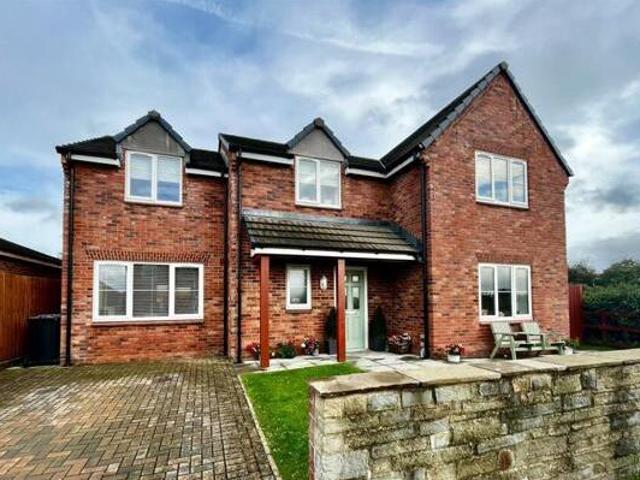 4 Bedroom Detached House For Sale In Broadwell